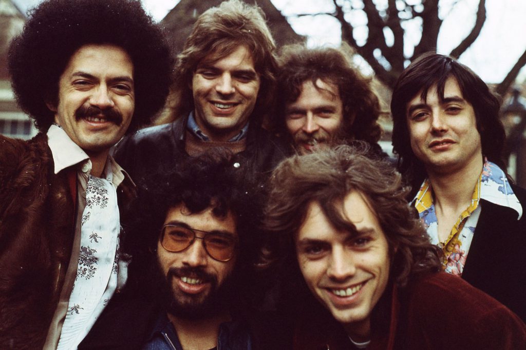 Pers en publiek kregen geen genoeg van avontuurlijk Alquin - uDiscover ...